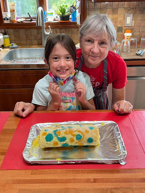 Today’s Bake – 9/25/22 – Strawberry N Cream Cake Roll – Siriously Siri